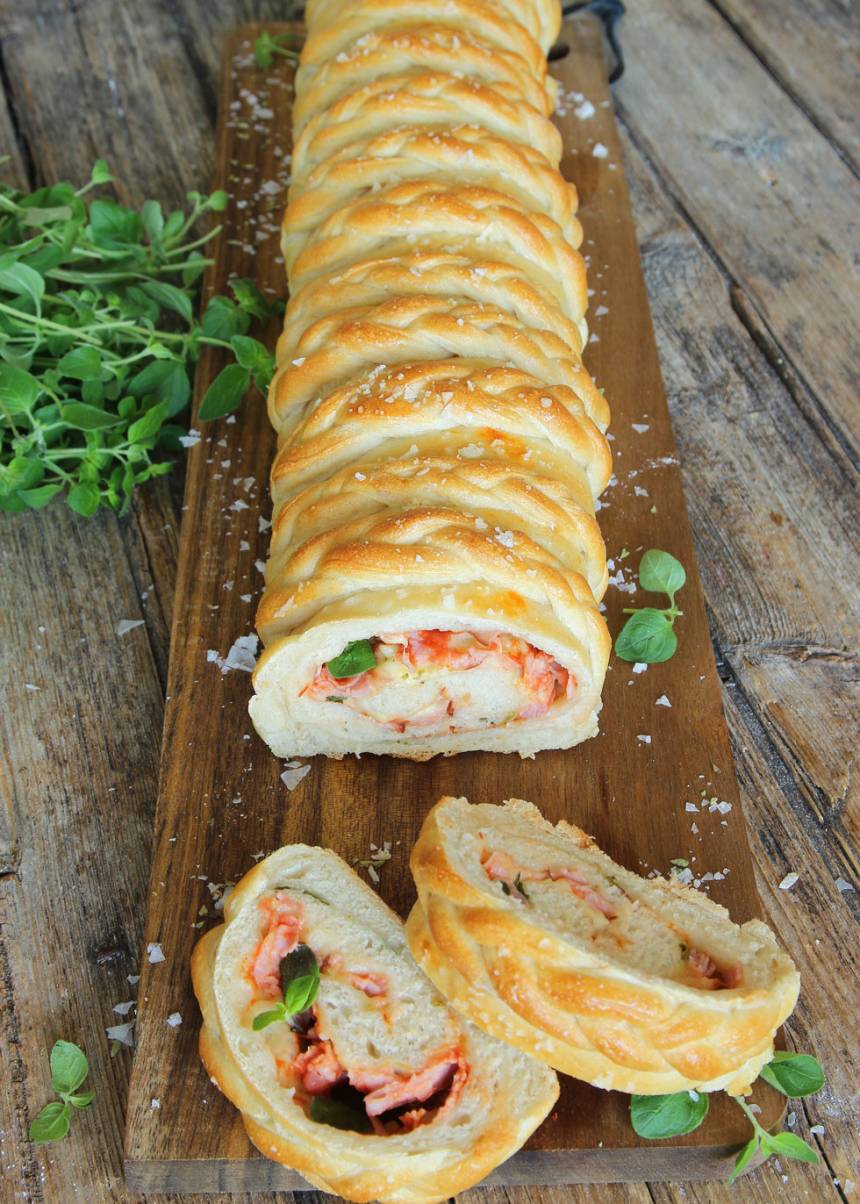 Flätad pizzarulle - Lindas Bakskola & Matskola