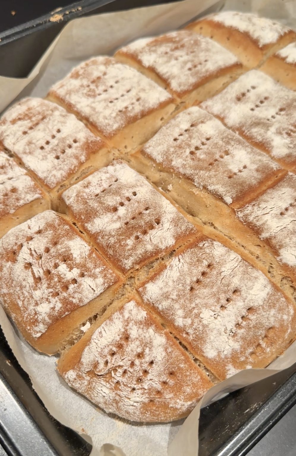 PLÅTBRÖD - Lindas Bakskola & Matskola